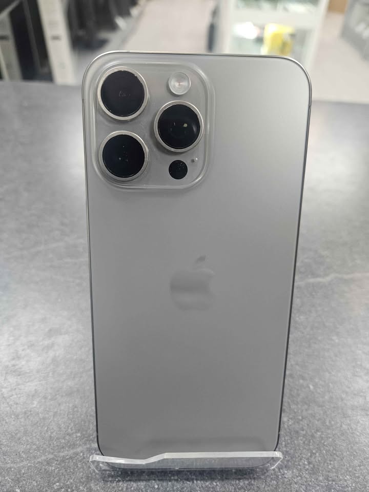 Pre-owned Apple iPhone 15 Pro Max 256GB Unlocked - Own4Less